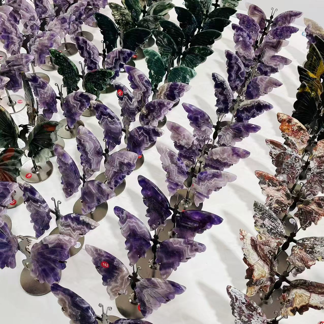 WING SCULPTURE – Simon Crystals